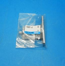 Y200T-A ブラケット付スペーサ SMC 未使用品 / FA機器・制御機器の買取、販売はワイデンへ