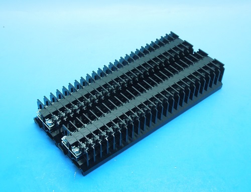 PTU-10 (50個入り) 端子台 東洋技研 未使用品 / FA機器・制御機器の買取、販売はワイデンへ