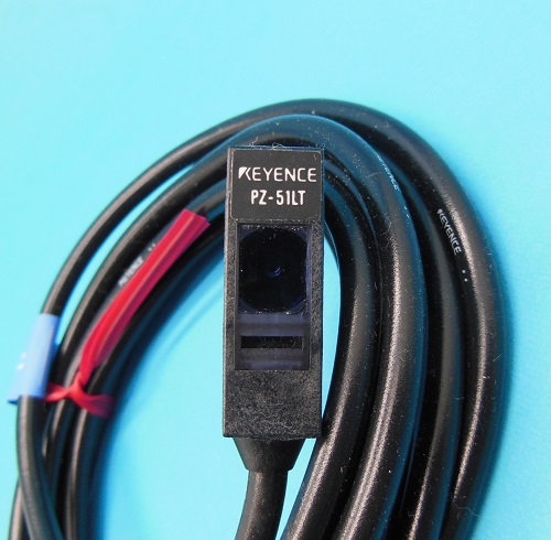 PZ-51L アンプ内蔵型光電センサ キーエンス ランクS中古品 / FA機器・制御機器の買取、販売はワイデンへ