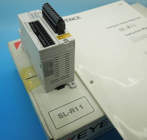 SL-R11 セーフティコントロールユニット キーエンス ランクS中古品 / FA機器・制御機器の買取、販売はワイデンへ