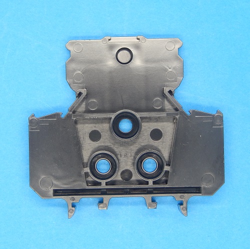 BNDE15W(2個入) エンドプレート IDEC ランクS中古品 / FA機器・制御機器の買取、販売はワイデンへ