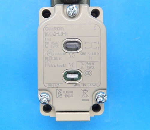 WLCA2-LD-N 2回路リミットスイッチ オムロン ランクS中古品 / FA機器・制御機器の買取、販売はワイデンへ