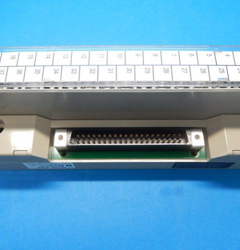PX7DS-40V6 中継コネクタ端子台 東朋テクノロジー 未使用品 / FA機器・制御機器の買取、販売はワイデンへ