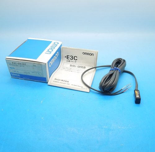 E3C-DS10T 2M 光電センサ オムロン 未使用品 / FA機器・制御機器の買取、販売はワイデンへ