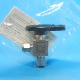 SS-43GS4-A ステンレス鋼製一体型ボール・バルブ Swagelok 未使用品 / FA機器・制御機器の買取、販売はワイデンへ