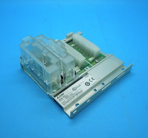 Q52B 増設ベースユニット 三菱電機 ランクB中古品 / FA機器・制御機器の買取、販売はワイデンへ