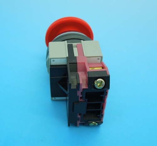 AVS301NR 25φ押しボタンスイッチ 1b IDEC ランクS中古品 / FA機器・制御機器の買取、販売はワイデンへ