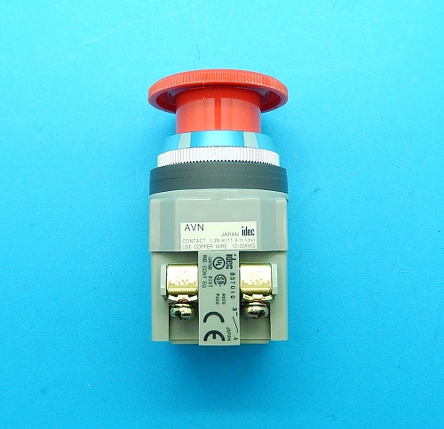 AVN311NR 30φ 非常停止押ボタン IDEC 未使用品 / FA機器・制御機器の買取、販売はワイデンへ