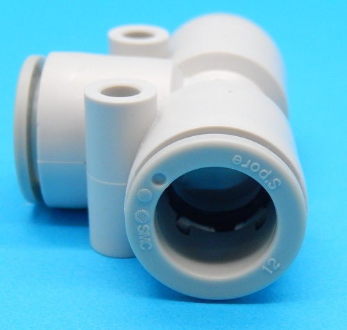 KQ2T12-00A(2個入) ワンタッチ管継手・チーズ SMC ランクS中古品 / FA機器・制御機器の買取、販売はワイデンへ