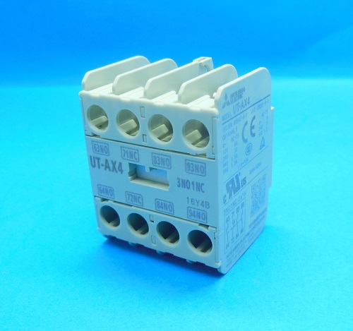 UT-AX4 3a1b 補助接点ユニット 三菱電機 ランクS中古品 / FA機器・制御機器の買取、販売はワイデンへ