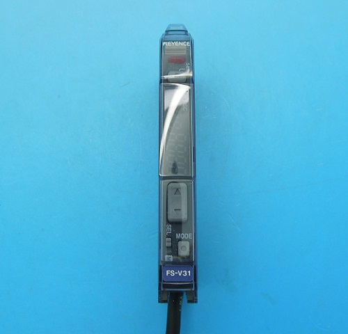 FA機器・制御機器の買取、販売はワイデンへ / FS-V31 デジタルファイバアンプ キーエンス ランクS中古品