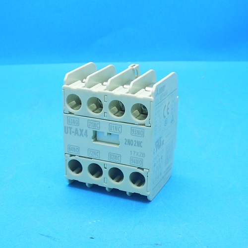 UT-AX4 2a2b 補助接点ユニット 三菱電機 ランクS中古品 / FA機器・制御機器の買取、販売はワイデンへ