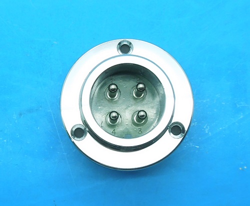 NWPC-304-R (2個入) メタルコネクタレセプタクル 七星科学研究所 未使用品 / FA機器・制御機器の買取、販売はワイデンへ