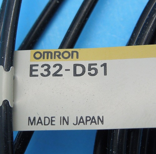 E32-D51 2m ファイバユニット オムロン ランクS中古品 / FA機器・制御機器の買取、販売はワイデンへ